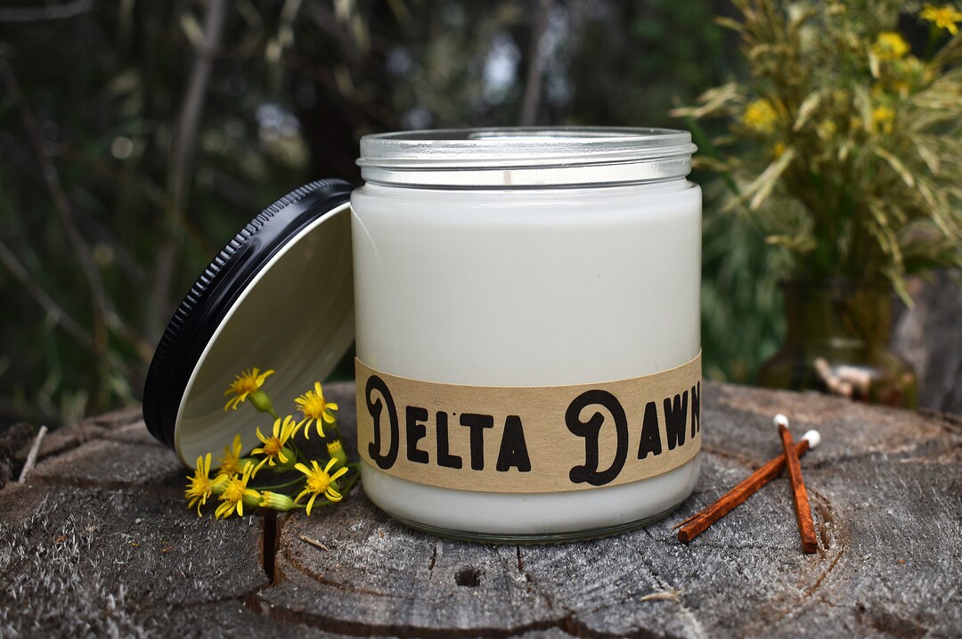 Delta Dawn, White Currant, Soy Candles, Clean Smells, Farmhouse ...
