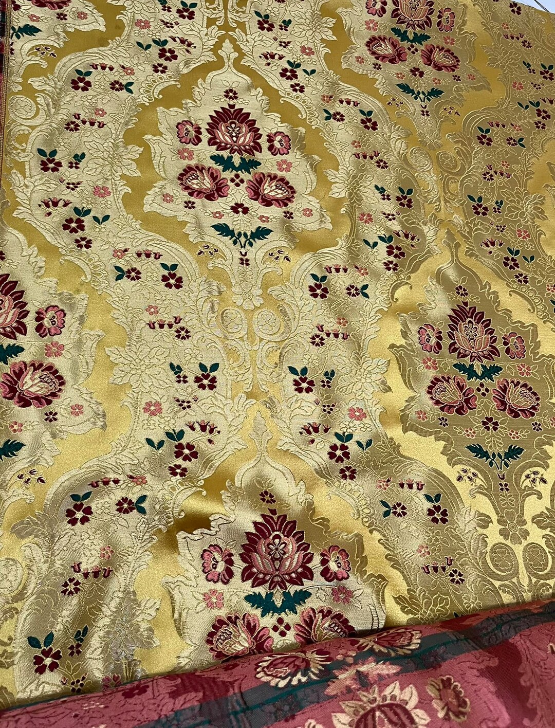 Broccato floreale, Tessuti sacri, Tessuti liturgici, Paramenti, Tessuto ...