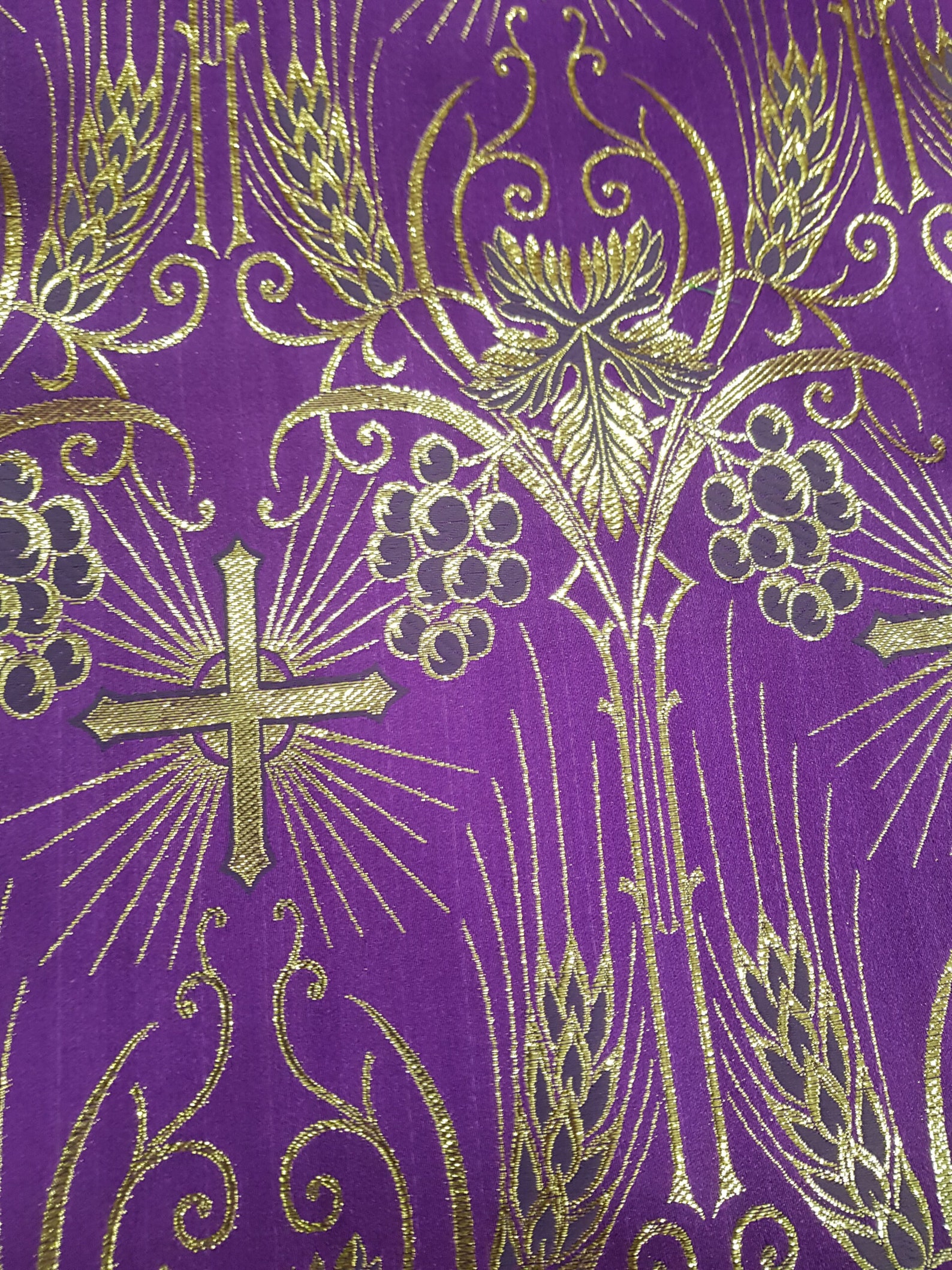 Metallic Lurex Liturgical Brocade Fabric | Catholic & Orthodox Church ...
