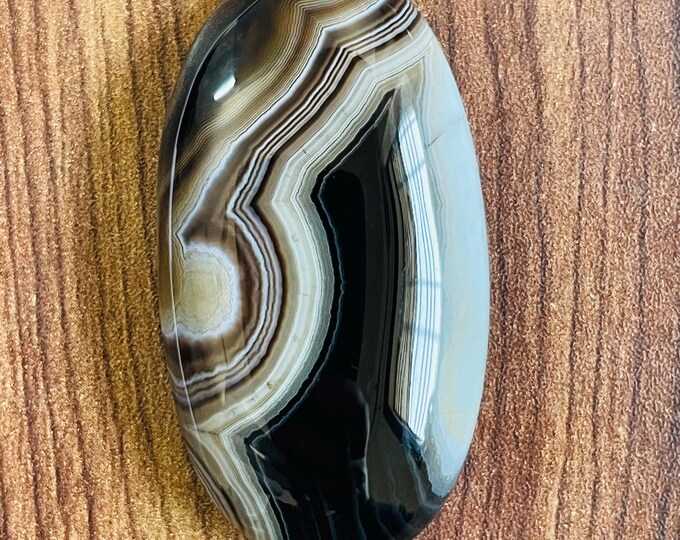 Gorgeous Banded Agate Gemstone, Designer Black Onex Matched Pair ...