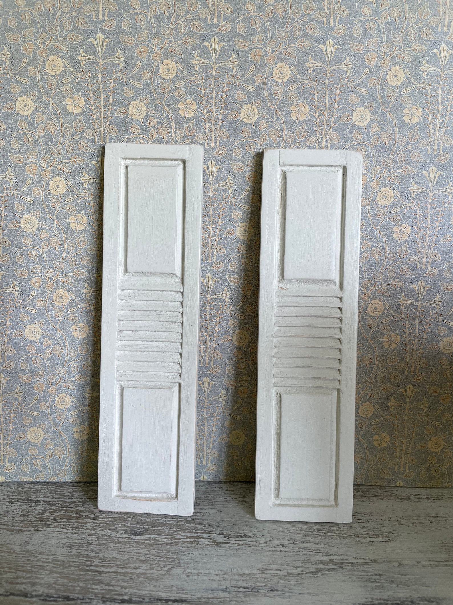 Shabby Shutter . Miniature Scale Wooden. Dollhouse Decoration Accessory ...