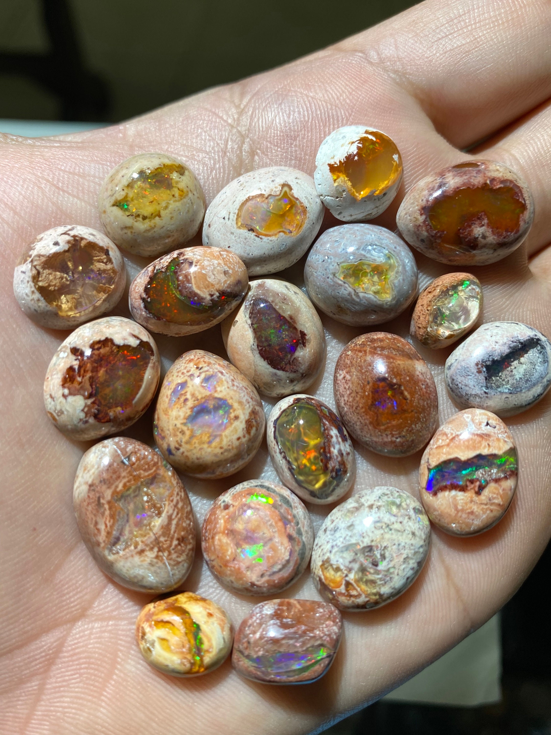 Types Of Fire Opal