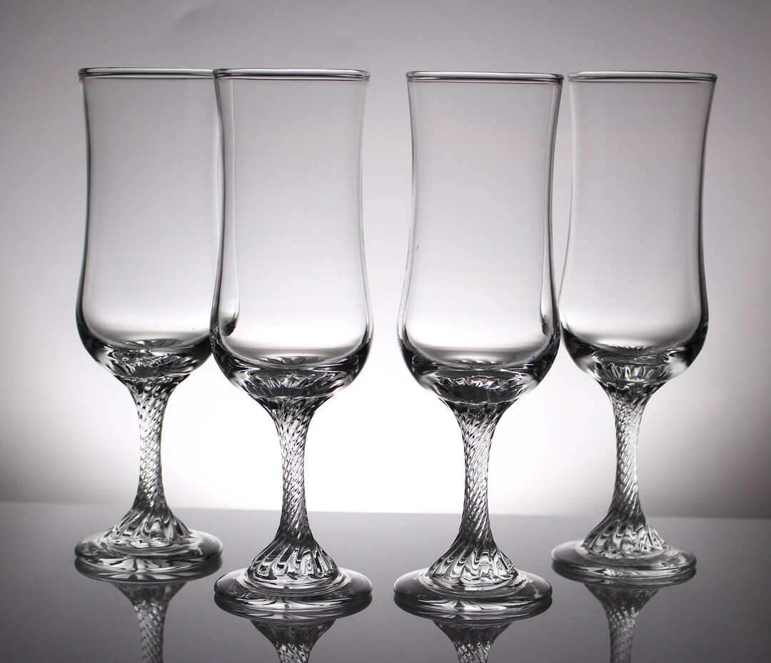 Set of 4 Wine Champagne Glasses With Swirl Twisted Steam 150ml - Etsy
