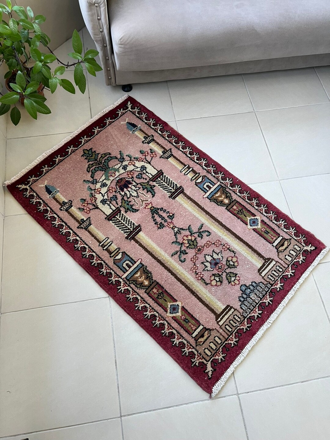 Vintage Prayer Rug, Handwoven Anatolian Rug, 2.8 X 4.4 Ft Wool Rug ...