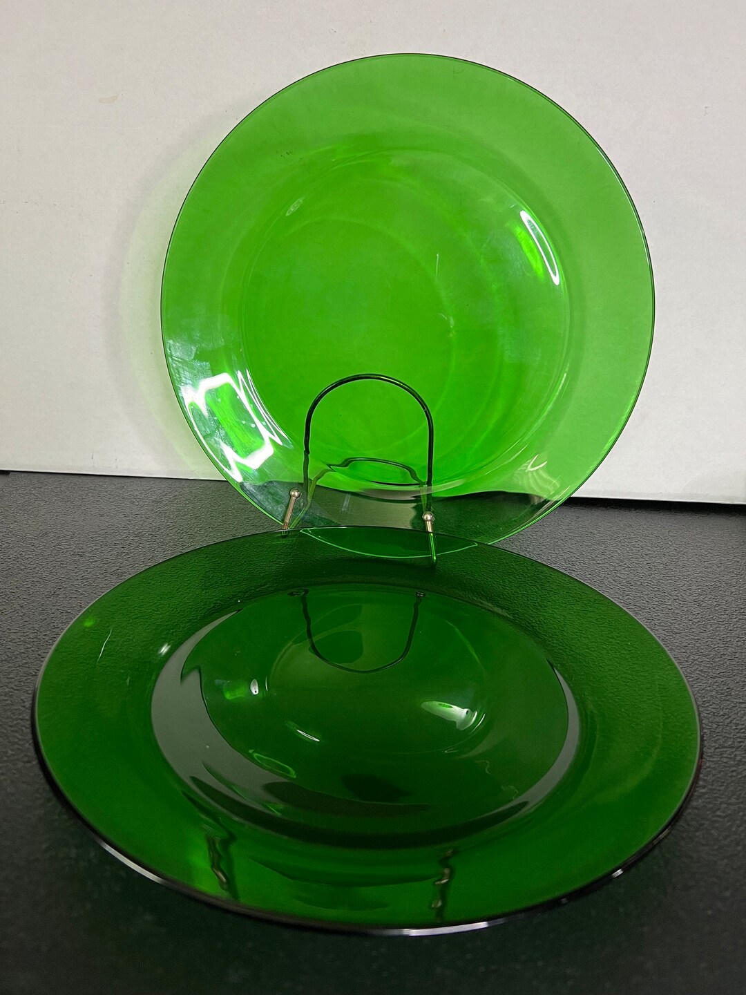 Vintage Emerald Green Glass Plates/ Vintage Green Holiday Dinner Plates ...