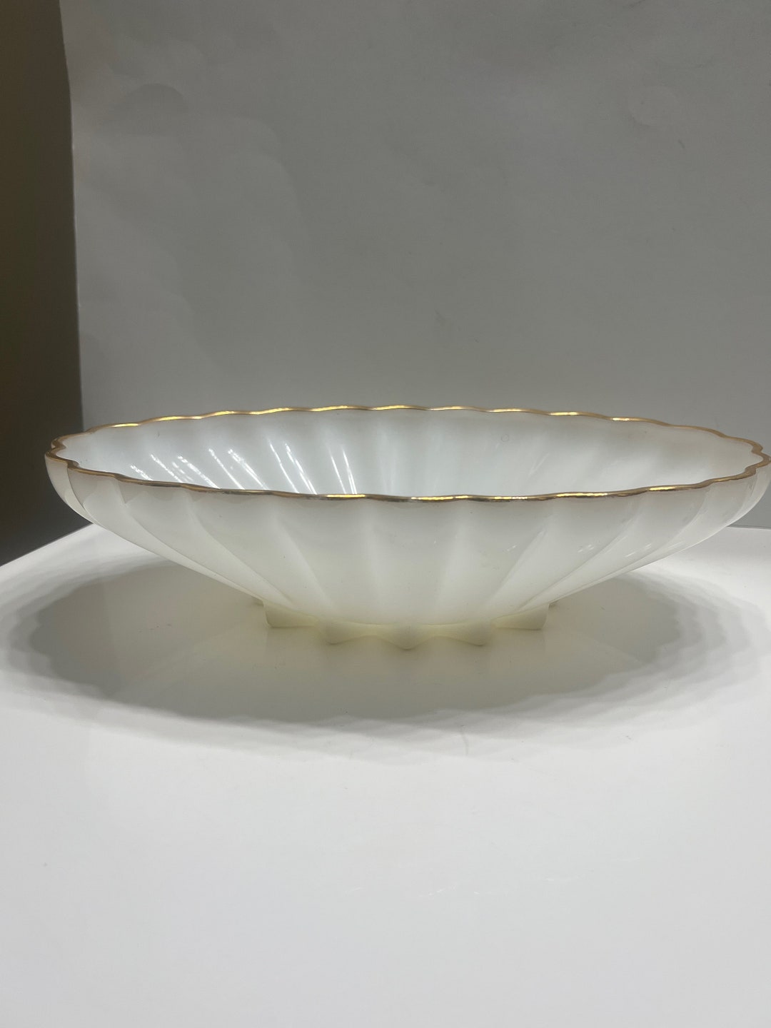Milk Glass Oval Bowl, Vintage Milk Glass Ribbed, Gold Rim Bowl - Etsy