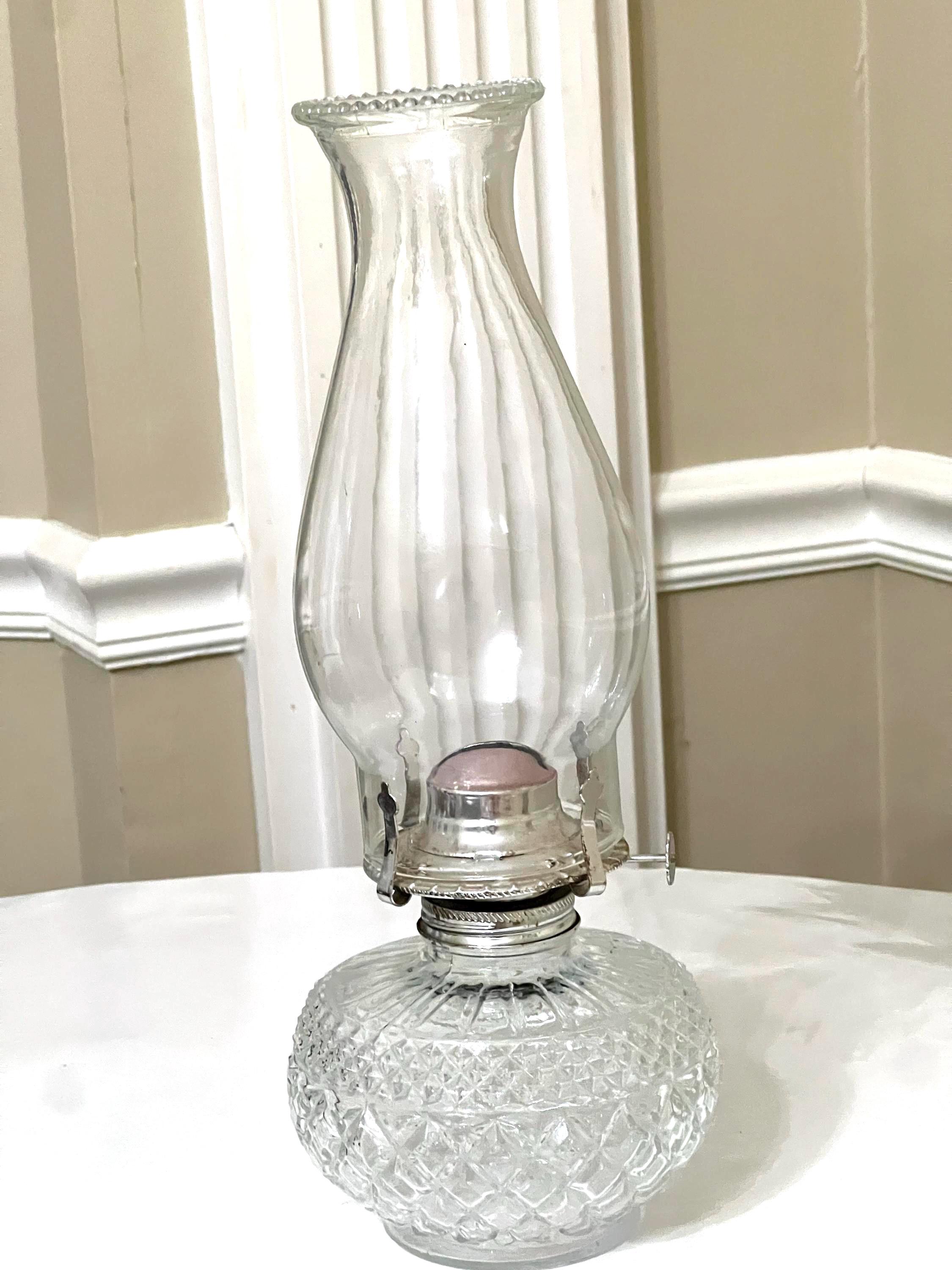 Vintage Lamplighter Farm Clear Glass Oil Lamp - Wick Burner Table Lamp ...