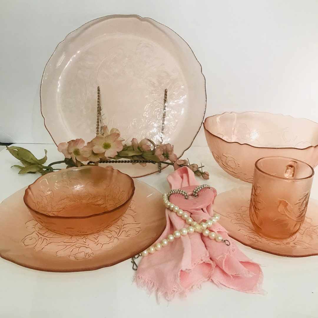 Rosaline Rosa Pink Vintage Arcoroc Rose Floral Pattern Glassware, Mugs ...