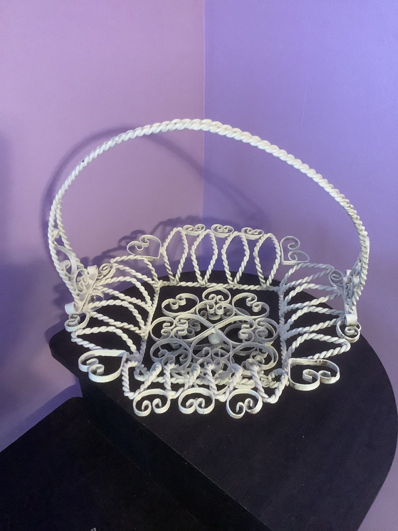 Wrought Iron Outdoor Twisted Metal Filigree Centerpiece Fruit Basket - Etsy
