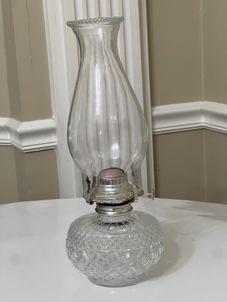 Vintage Lamplighter Farm Clear Glass Oil Lamp - Wick Burner Table Lamp ...