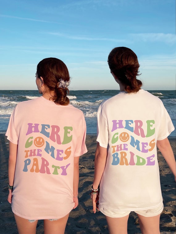 Here Comes The Bride Party Shirt Retro Bachelorette Party Etsy