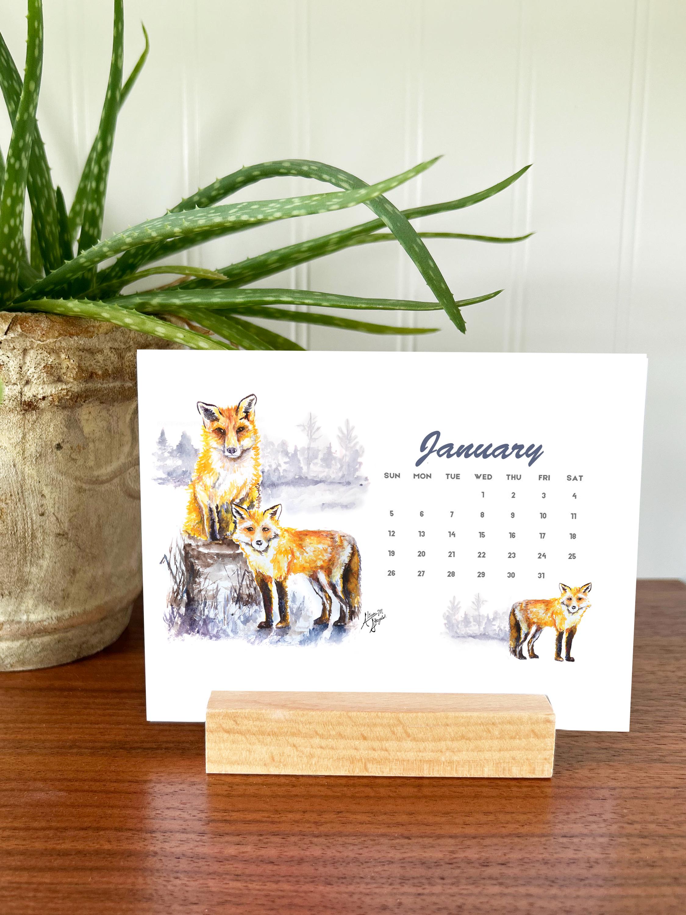 2025 Desk Calendar | Small Fox Desktop Calendar With Wood Stand ...