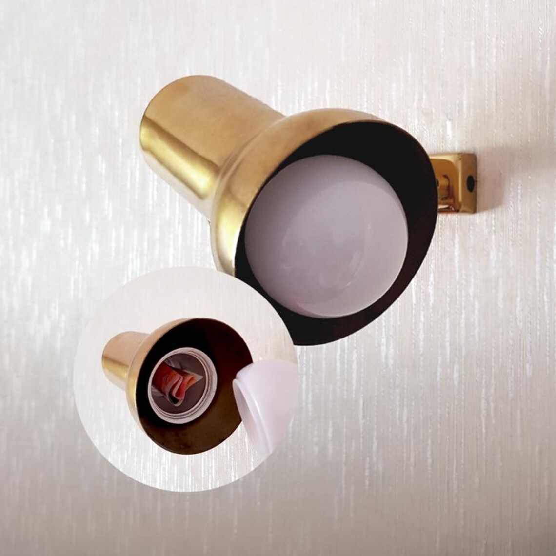 Secret Stash Light Bulb Diversion Safe: Hidden Storage Container - Etsy