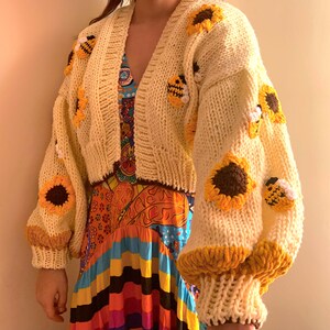 Crop Bee Knit Cardigan, Big Sunflower Sweater,chunky Sweater, Big ...