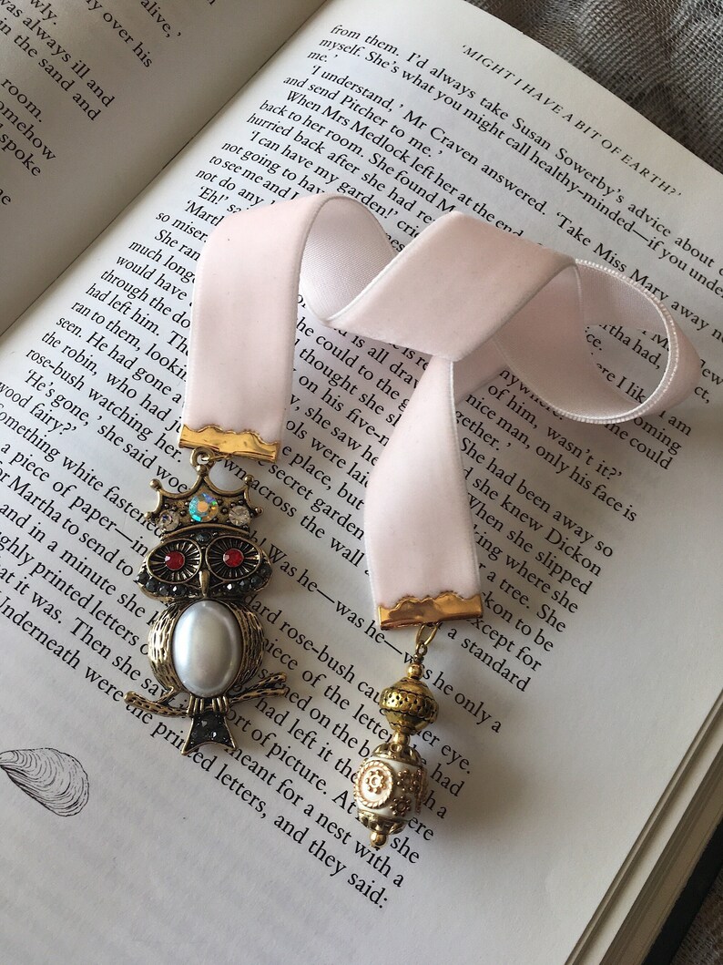 White and Gold Owl With Crown Heirloom Ribbon Bookmark - Etsy