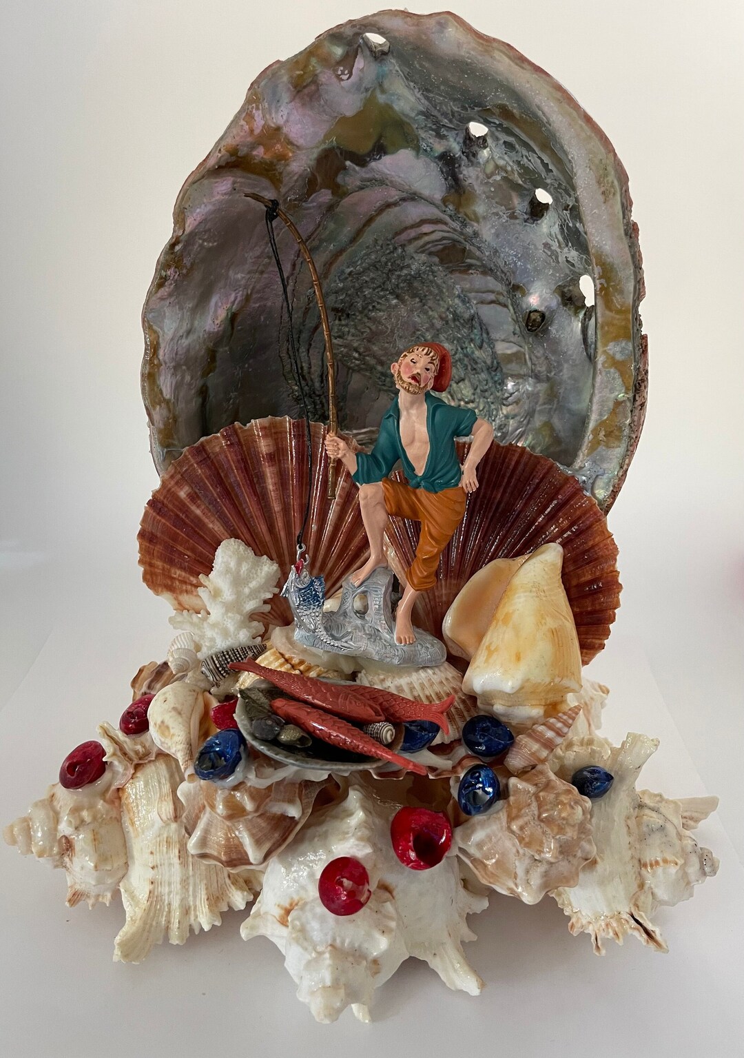 VINTAGE FONTANINI FISHERMAN Folk Art, Shell Art, Handmade in Italy - Etsy