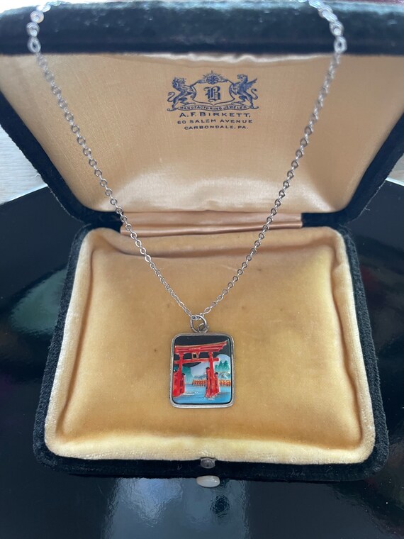 RARE VINTAGE TOSHIKANE Porcelain Pendant, Japan - Gem