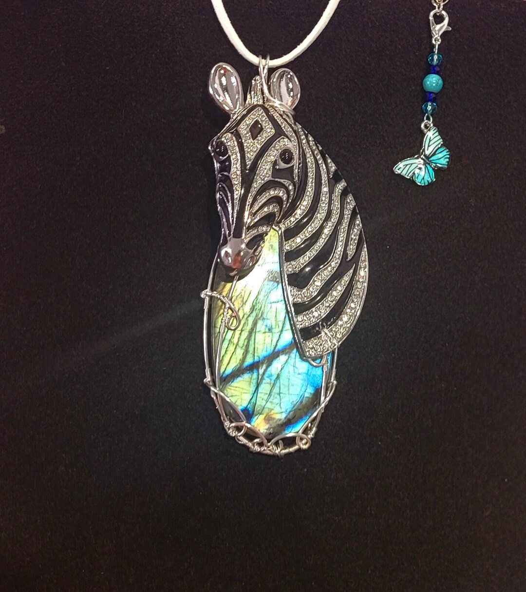 Zebra Necklace Made With Labradorite, Labradorite Zebra Pendant ...