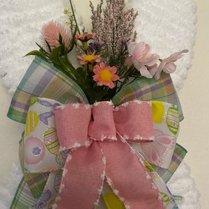 Bunny Ears Wreath Form With Chunky Yarn and Pink Bow and Pink Floral ...