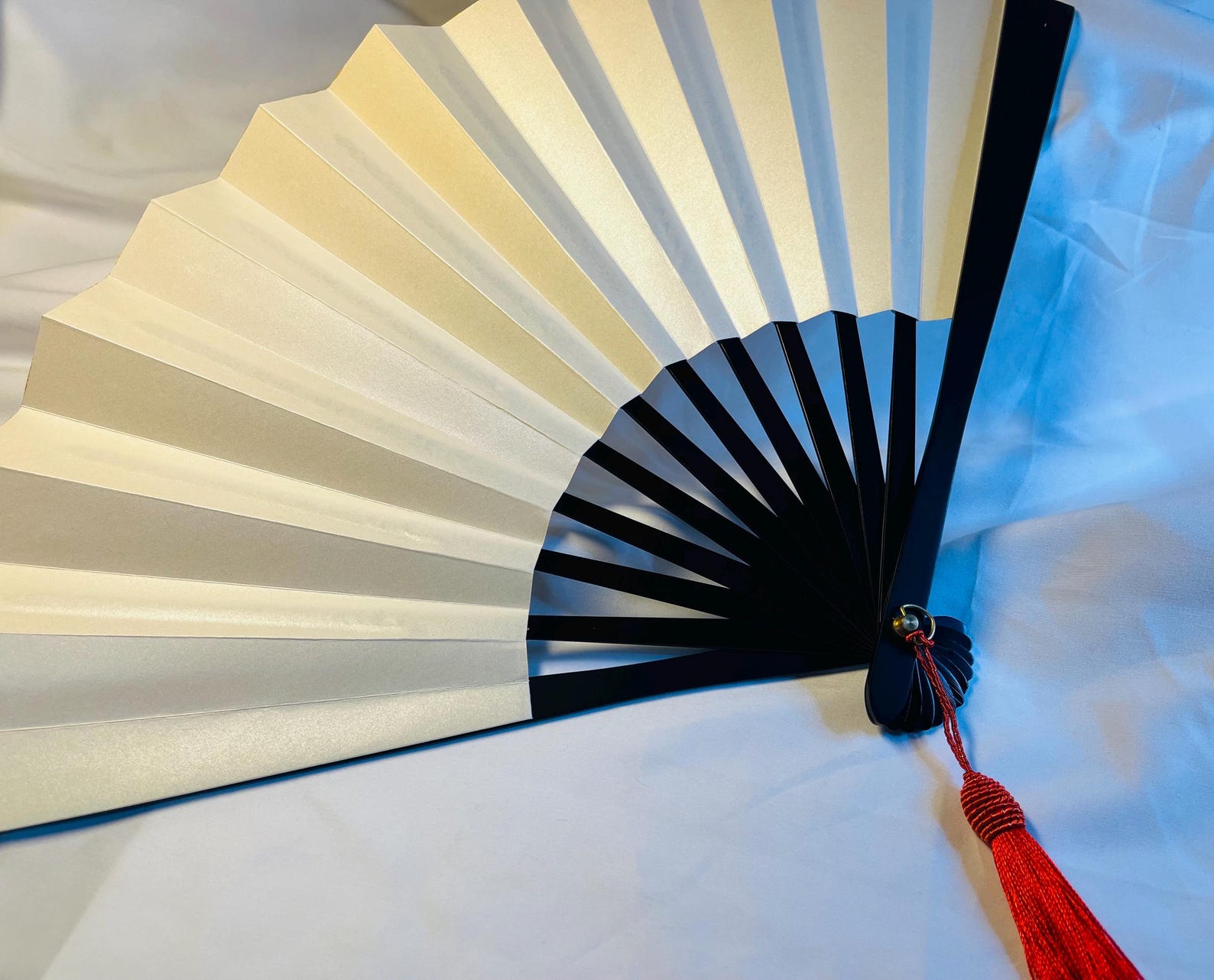 Japanese Tessen Samurai War Fan – Large 50cm Iron Folding Fan, White ...