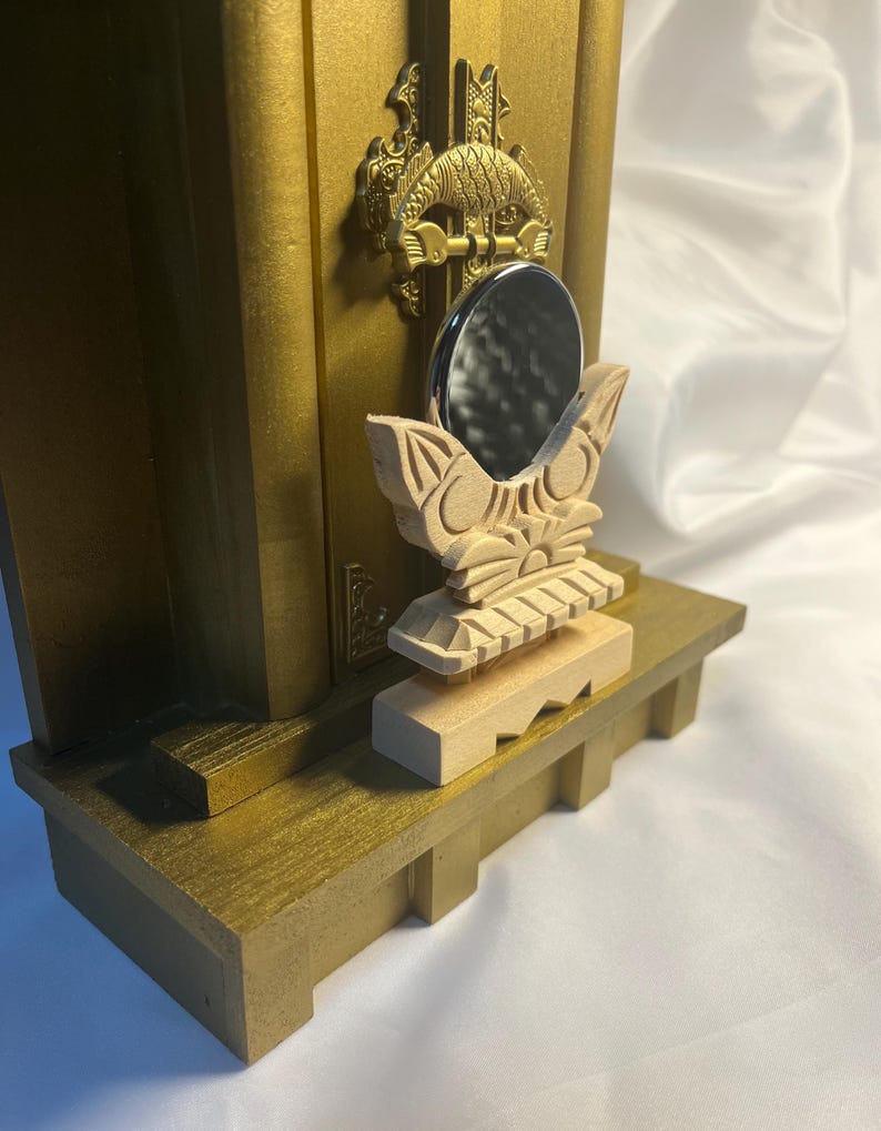 Mirrors in Shinto God Mirror Japan Handmade/includes a Prayer Guide for ...