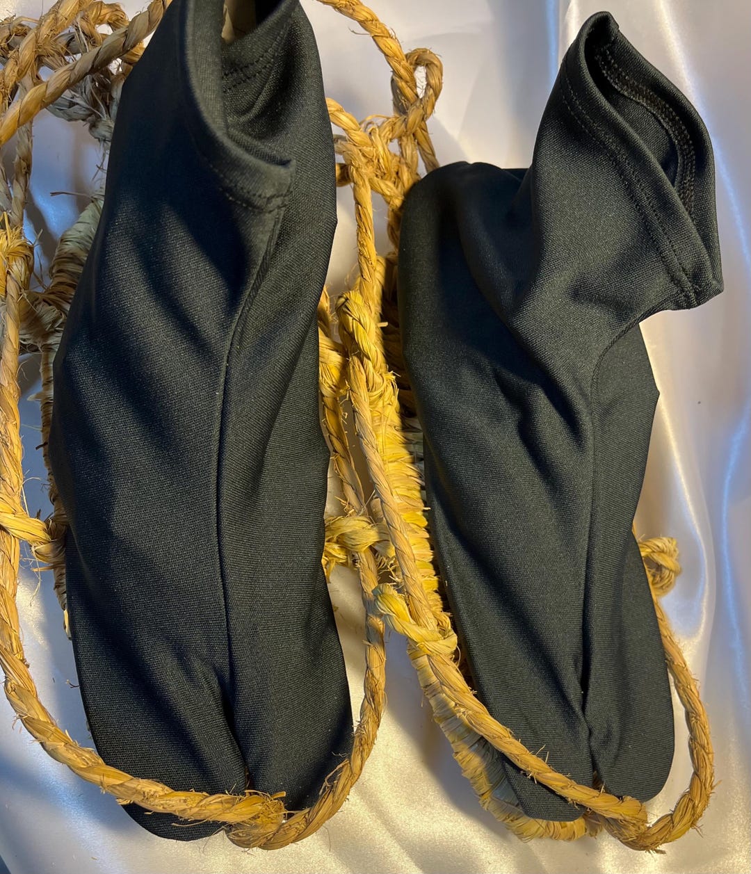 Japanese Waraji Zori & Premium Black Tabi Socks Set – Authentic ...
