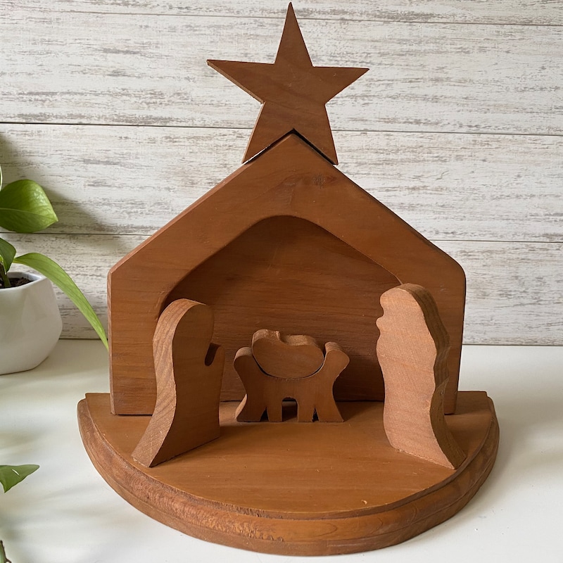 Wooden Creche - Etsy