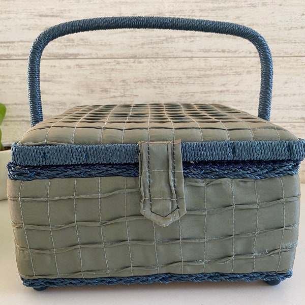 Vintage Sewing Box - Etsy