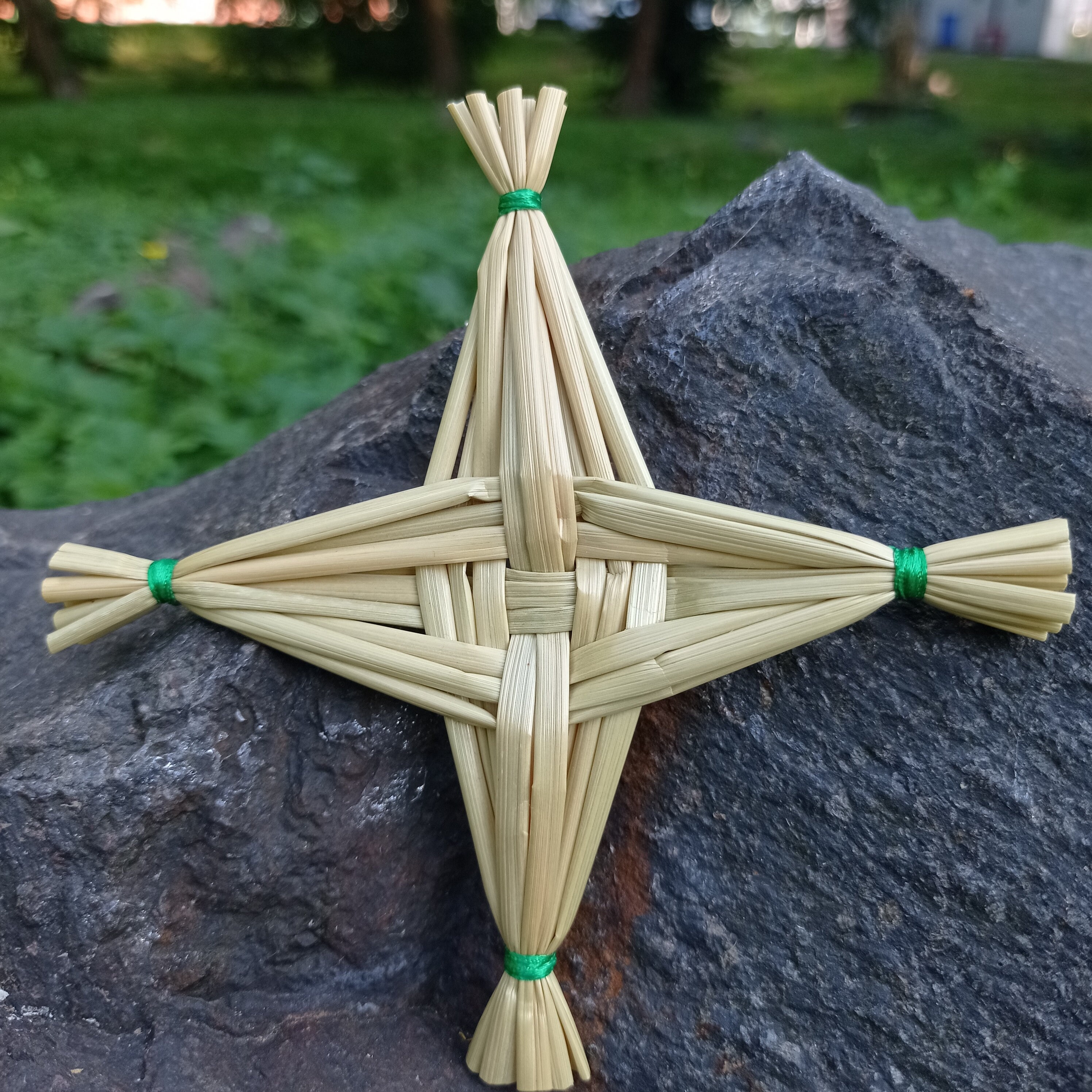 Handmade St. Brigid's Straw Cross: Irish Celtic Amulet. Christmas ...