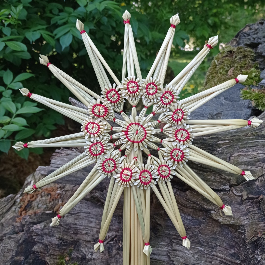 Straw Christmas Tree Star Topper: Scandinavian Rustic Ornament, Festive ...