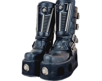 EU 42 Black Silver New Rock Boots Cyber Punk Goth Leather EU 42 Black Silver New Rock Boots Cyber Punk Goth Leather