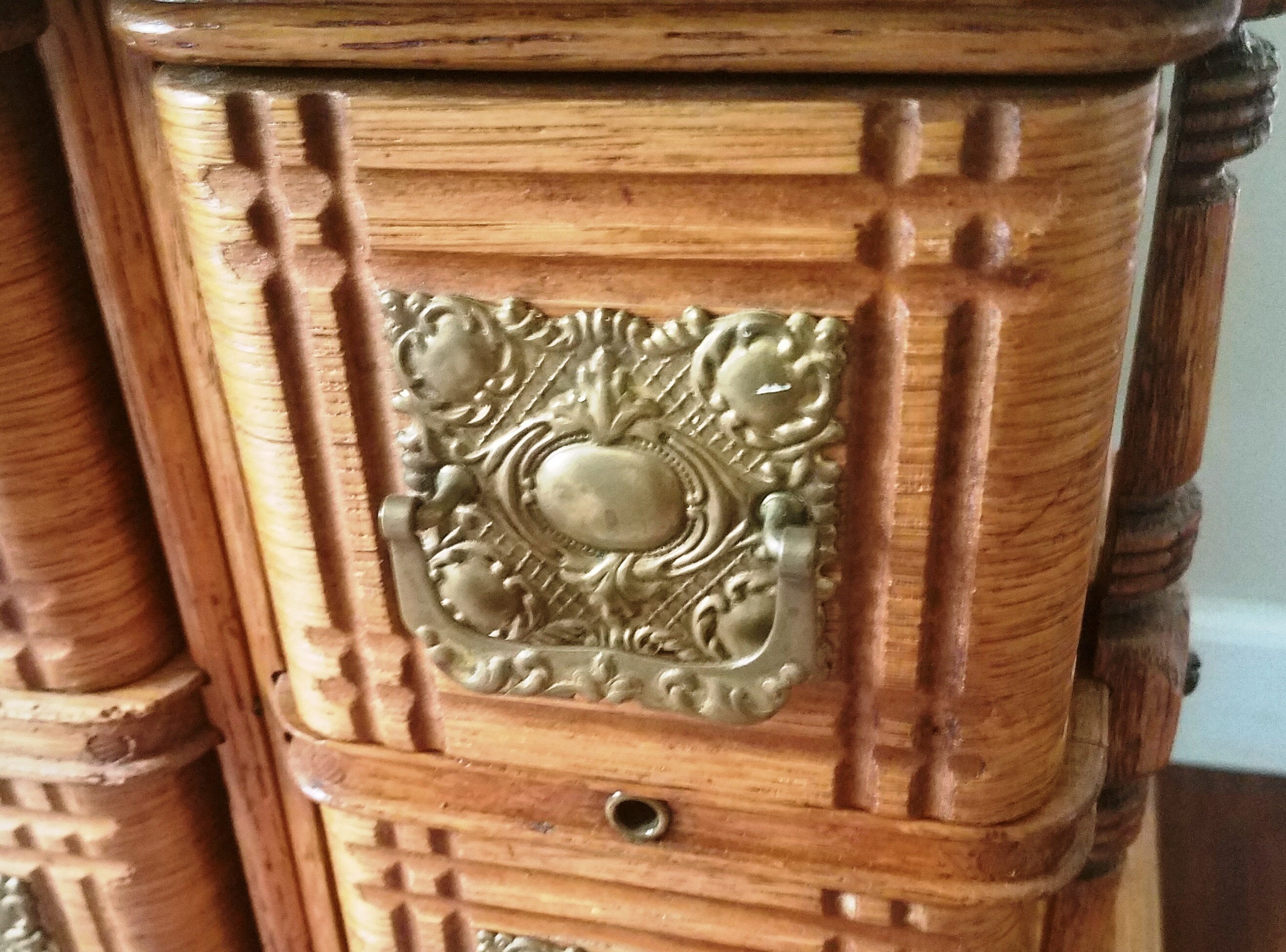 Vintage Treadle Sewing Machine Four Drawer End Table Case Cabinet ...