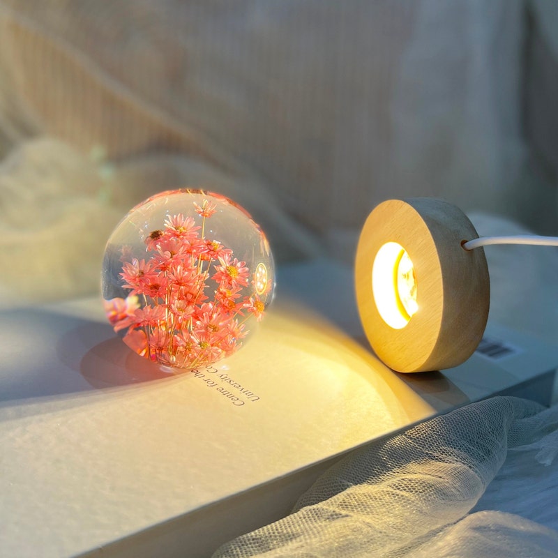 Resin Flower Lamp - Etsy