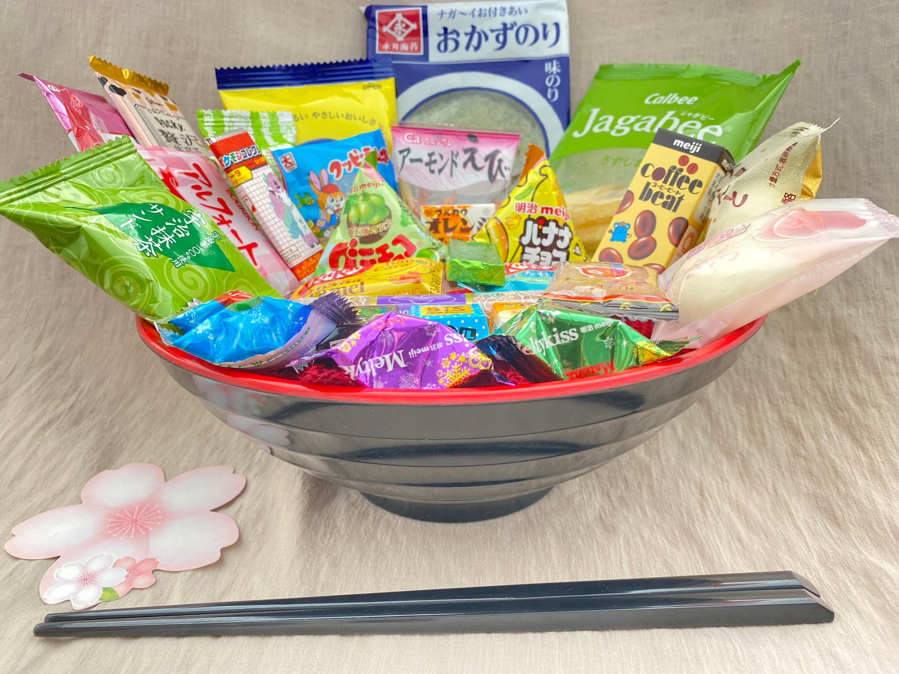 Japanese Snack Box / Hamper / Treats With Ramen Bowl - Asian Sweets ...