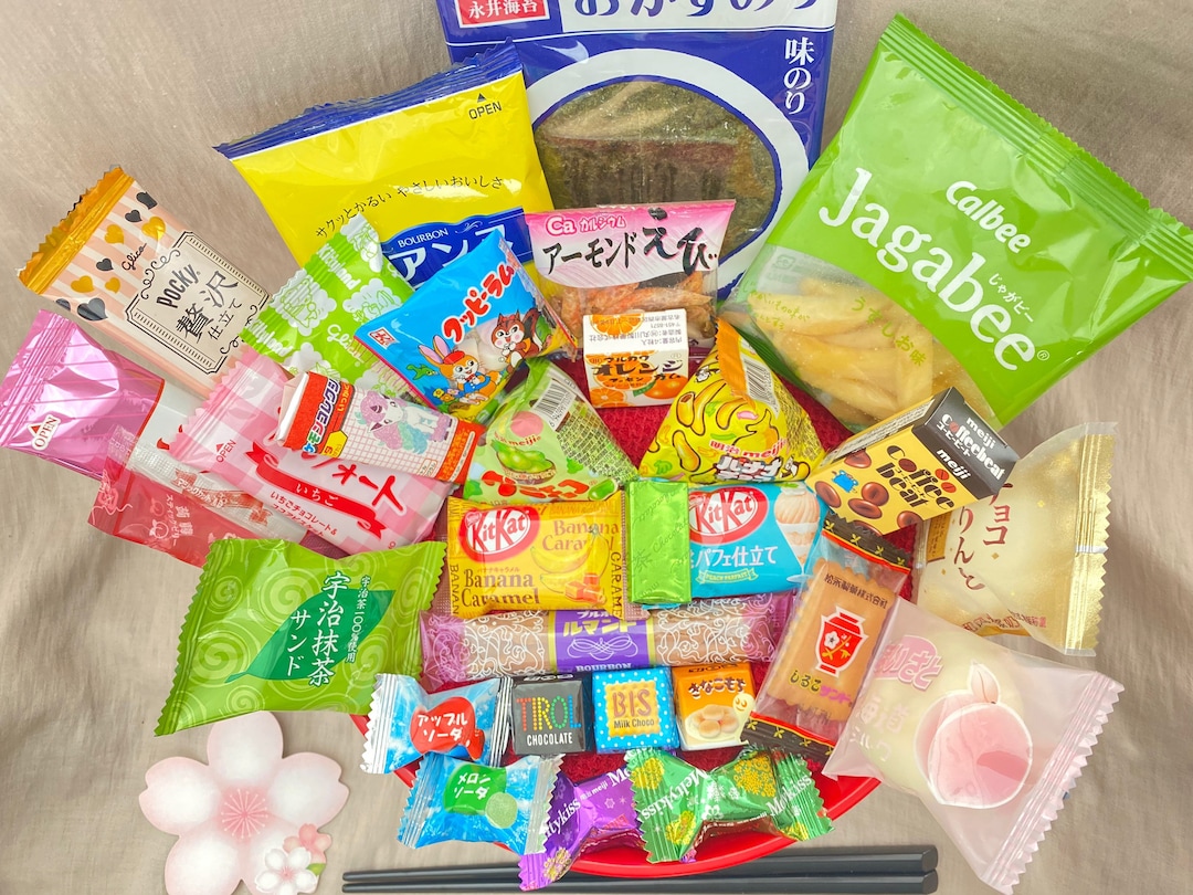 Japanese Snack Box / Hamper / Treats With Ramen Bowl Asian - Etsy UK