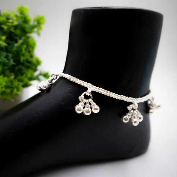 Bell Anklet - Etsy Canada