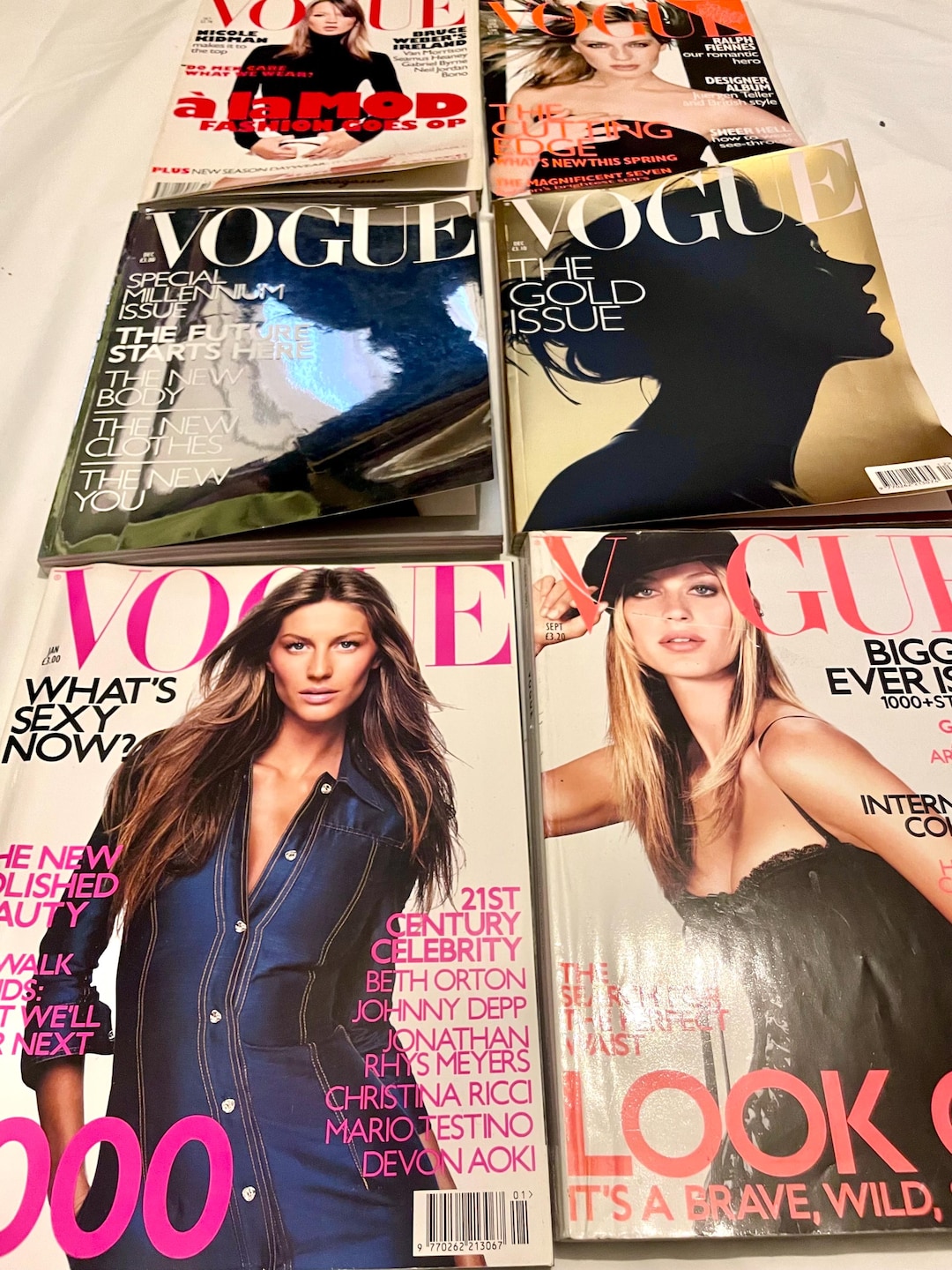 UK VOGUE Magazines 2000's Vintage British Vogue - Etsy