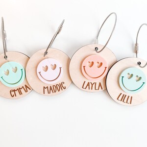 Personalized Smile Face Name Keychain, Retro 3D Acrylic Happy Face Bag ...