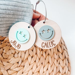 Personalized Smile Face Name Keychain, Retro 3D Acrylic Happy Face Bag ...