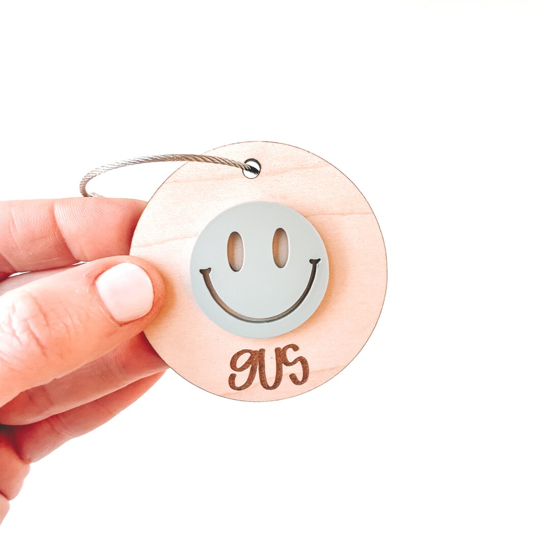 Personalized Smile Face Name Keychain, Retro 3D Acrylic Happy Face Bag ...
