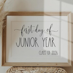 First Day of Junior Year Sign PRINTABLE Back to School Sign Photo Prop ...