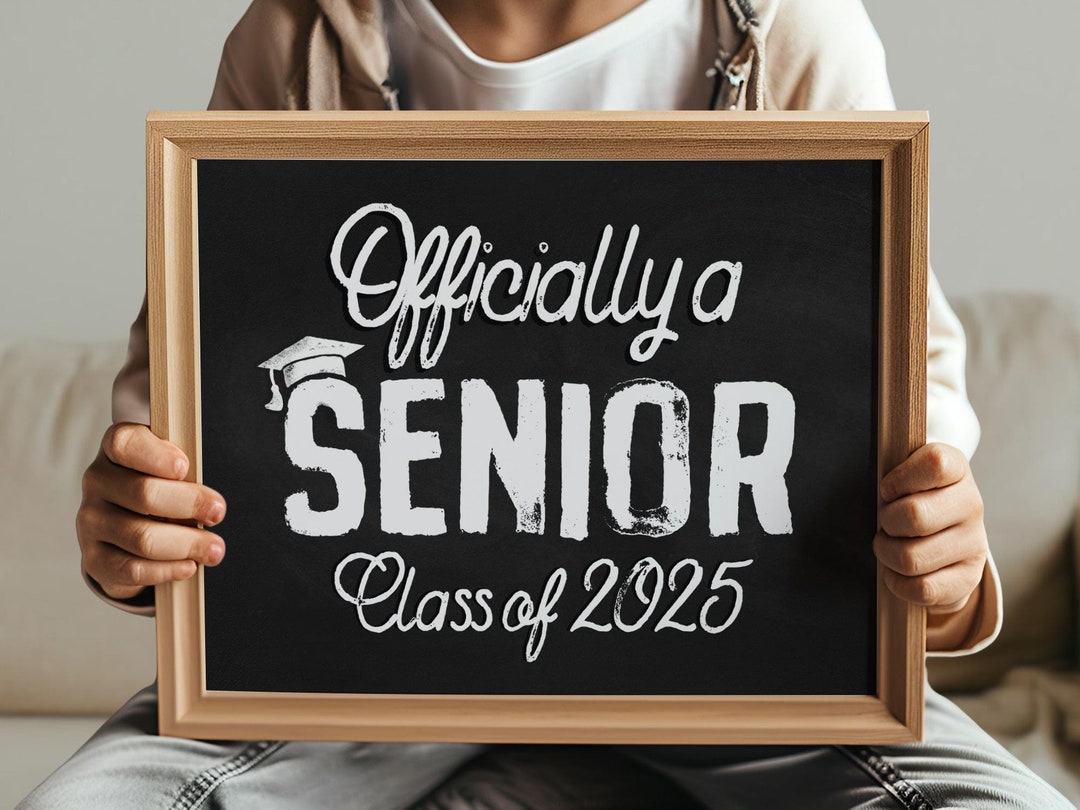 First Day of Senior Year Sign Class of 2025, 12th Grade Sign PRINTABLE ...