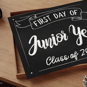 First Day of Junior Year Sign PRINTABLE Chalkboard, Class of 2027 ...