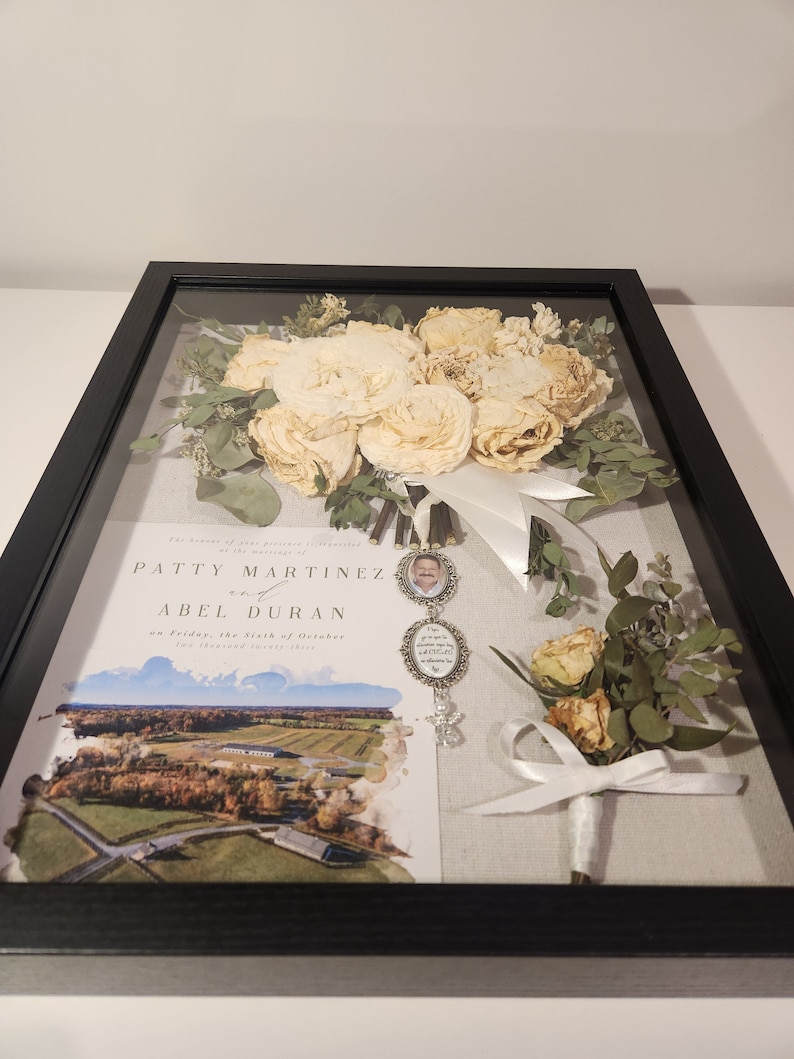 Personalized Pressed & Preserved Wedding Bouquet Frame Keepsake Memorial Gift - Etsy