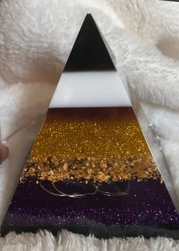 Resin Pyramid - Etsy