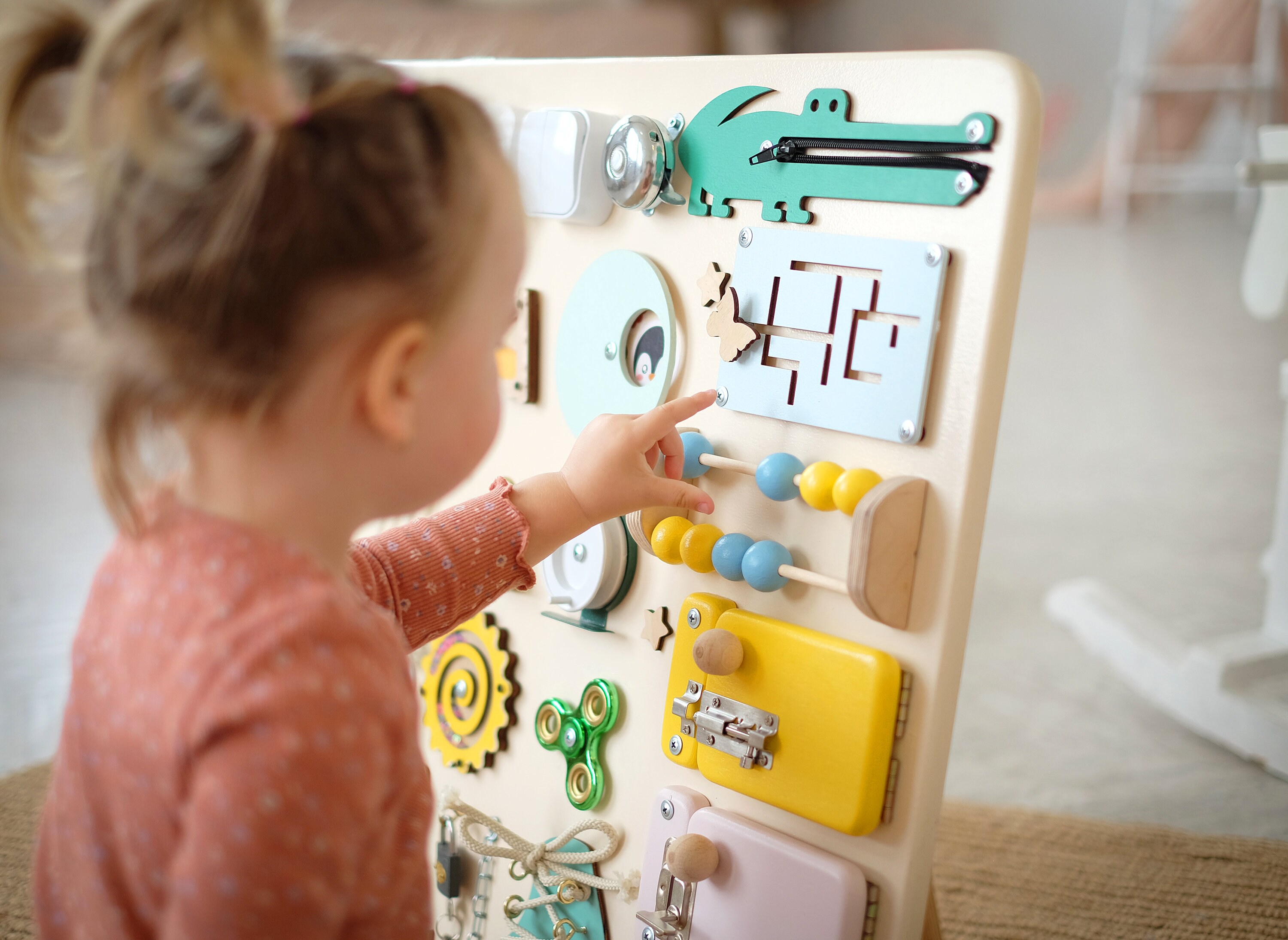 Custom Busy Board for Baby,montessori Busyboard,activity Board for Boy ...