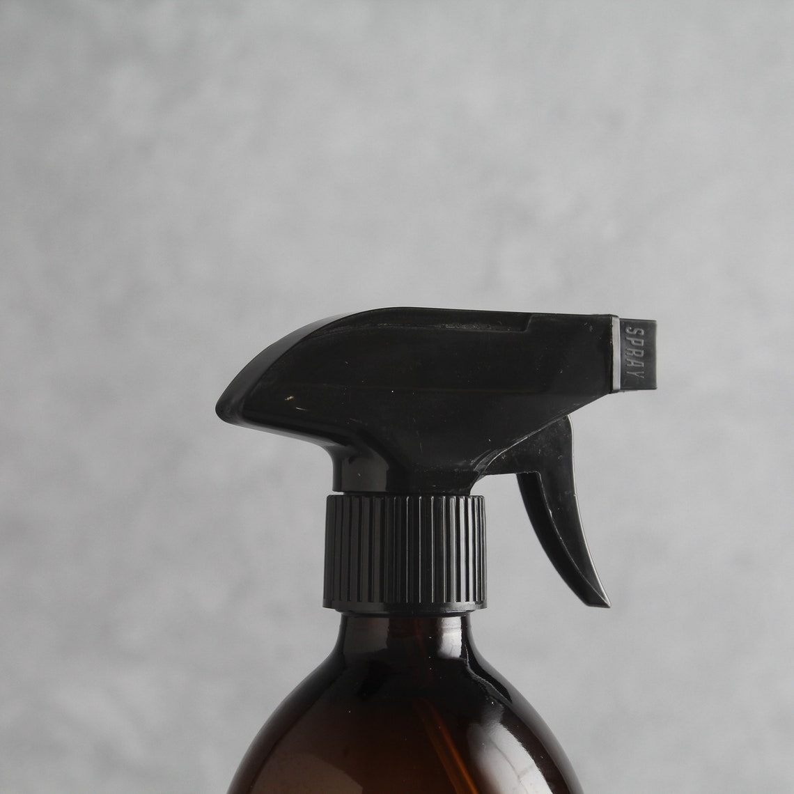 Amber Plastic Spray Bottle | Refillable Labelled Bottle With Trigger ...