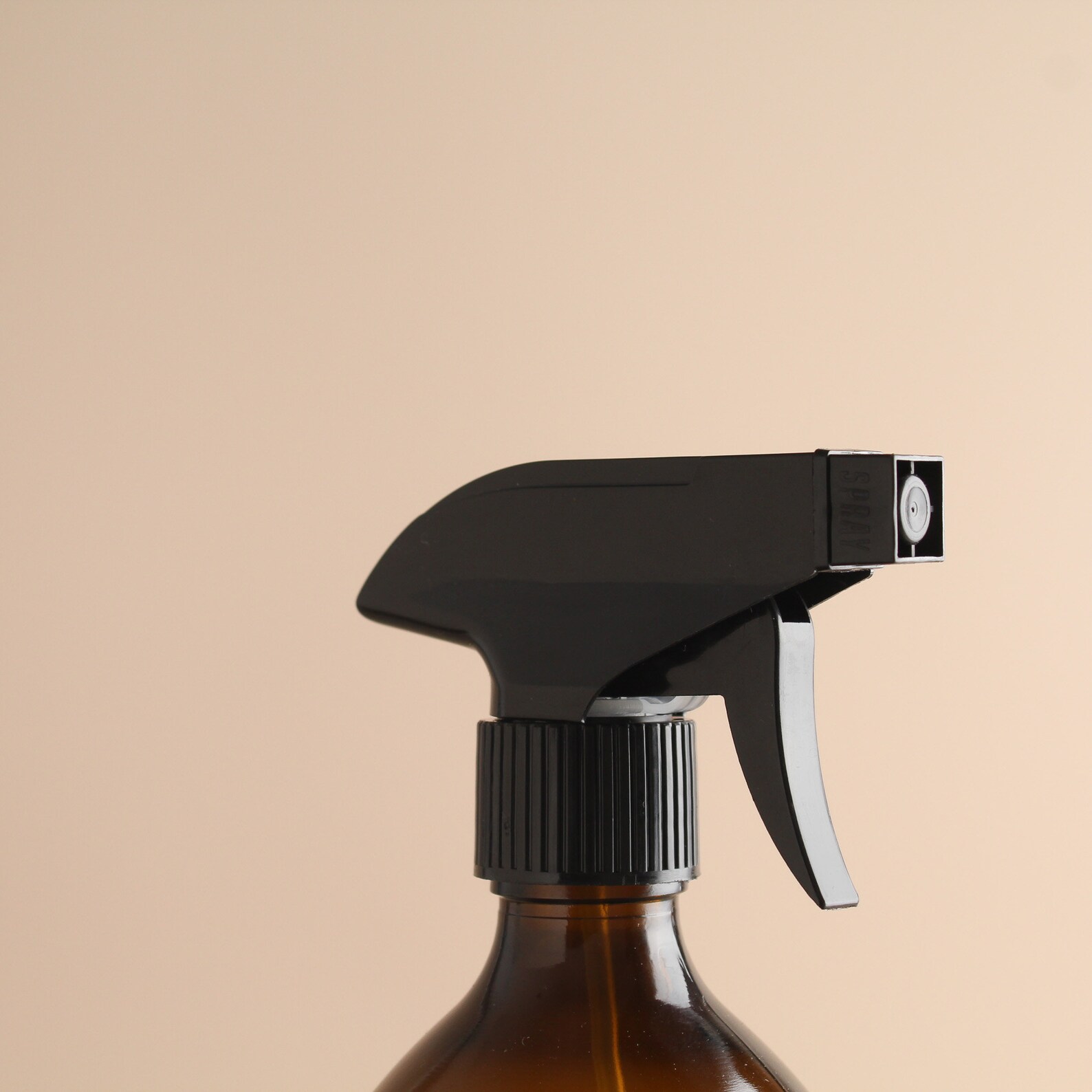 Amber Plastic Spray Bottle | Refillable Labelled Bottle With Trigger ...