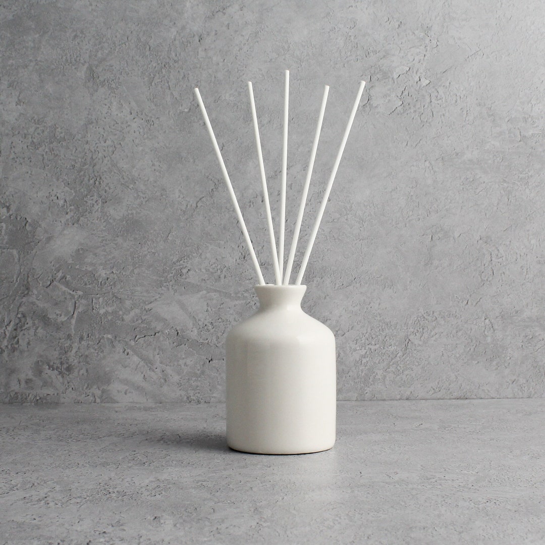 White Ceramic Reed Diffuser Refillable Customisable Bottle - Etsy Canada