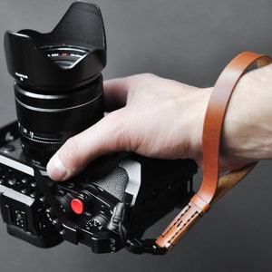 Leather Camera Wrist Strap, Slim Strap, Minimal Design, Mirrorless ...